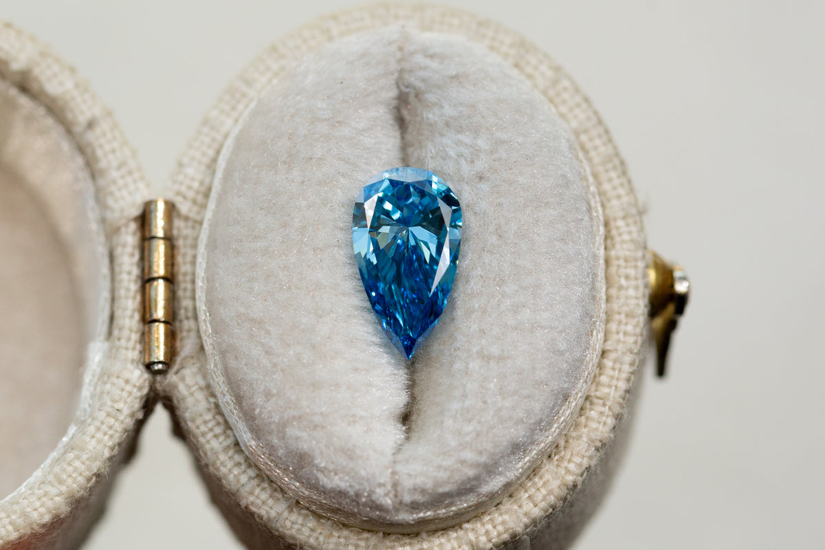1.50ct Pear Fancy Vivid Blue Lab Diamond, VVS2 – Oore Jewelry
