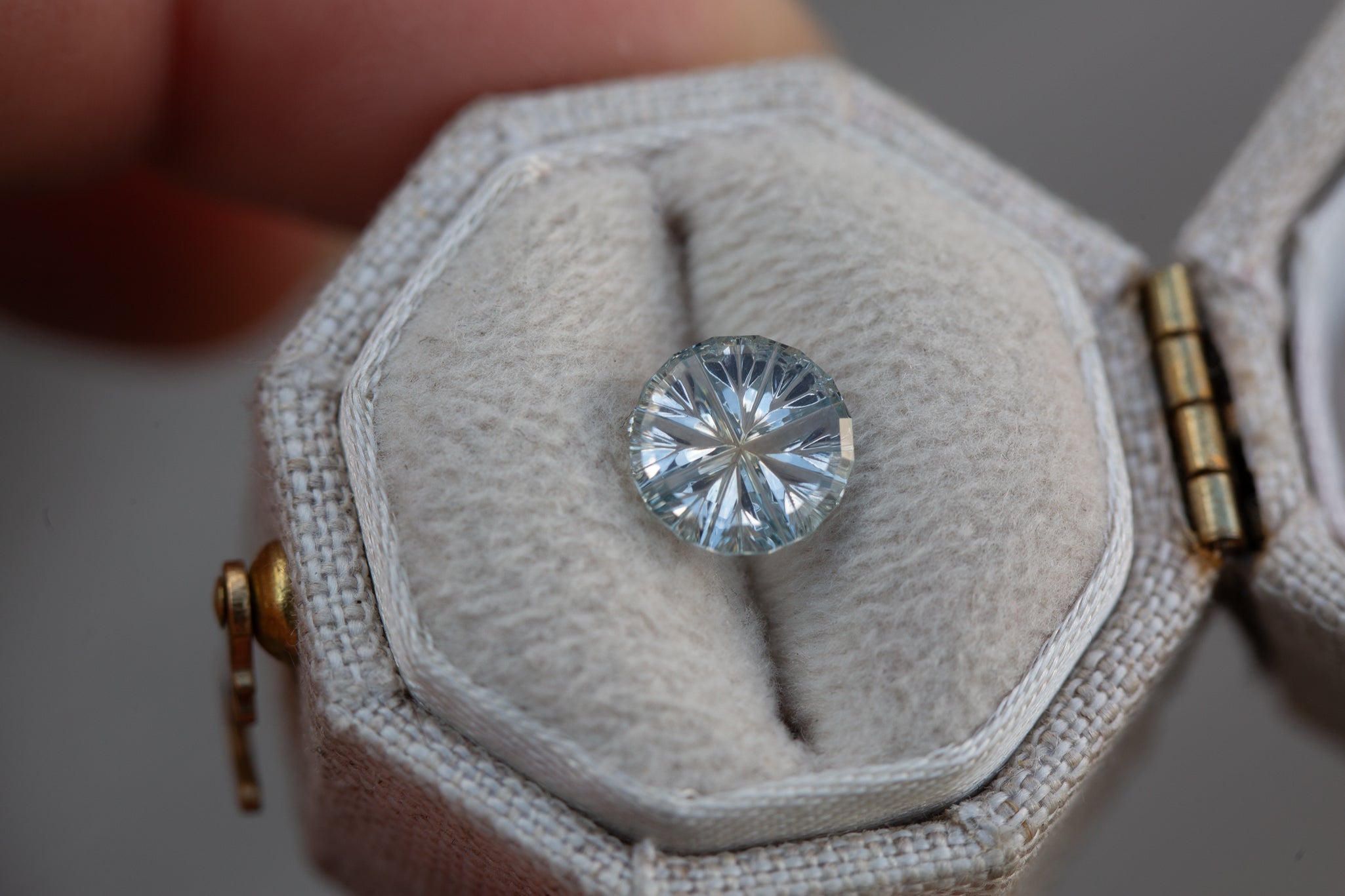 John Dyer gems – Oore jewelry