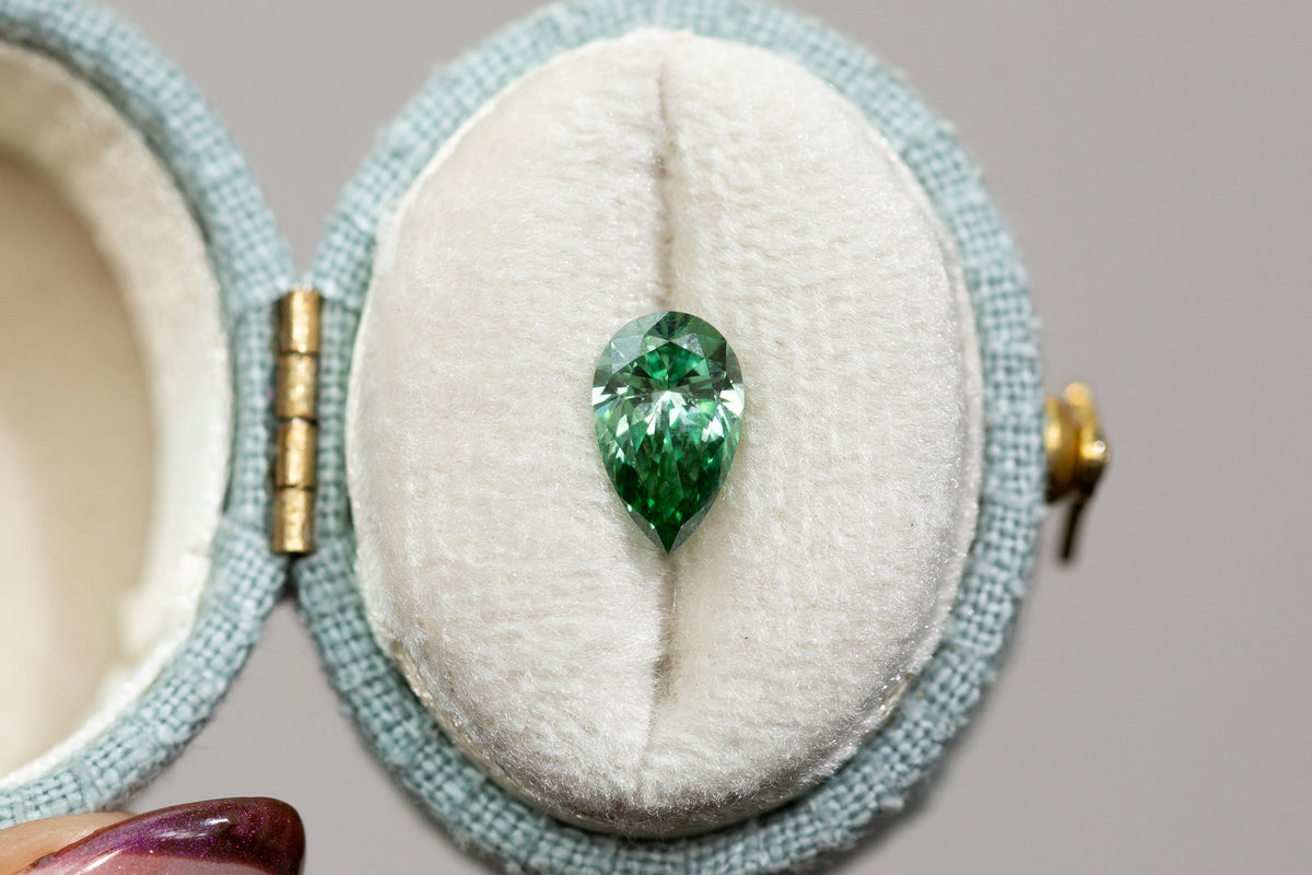 1.01ct Pear Fancy Vivid Green Lab Diamond – Oore Jewelry