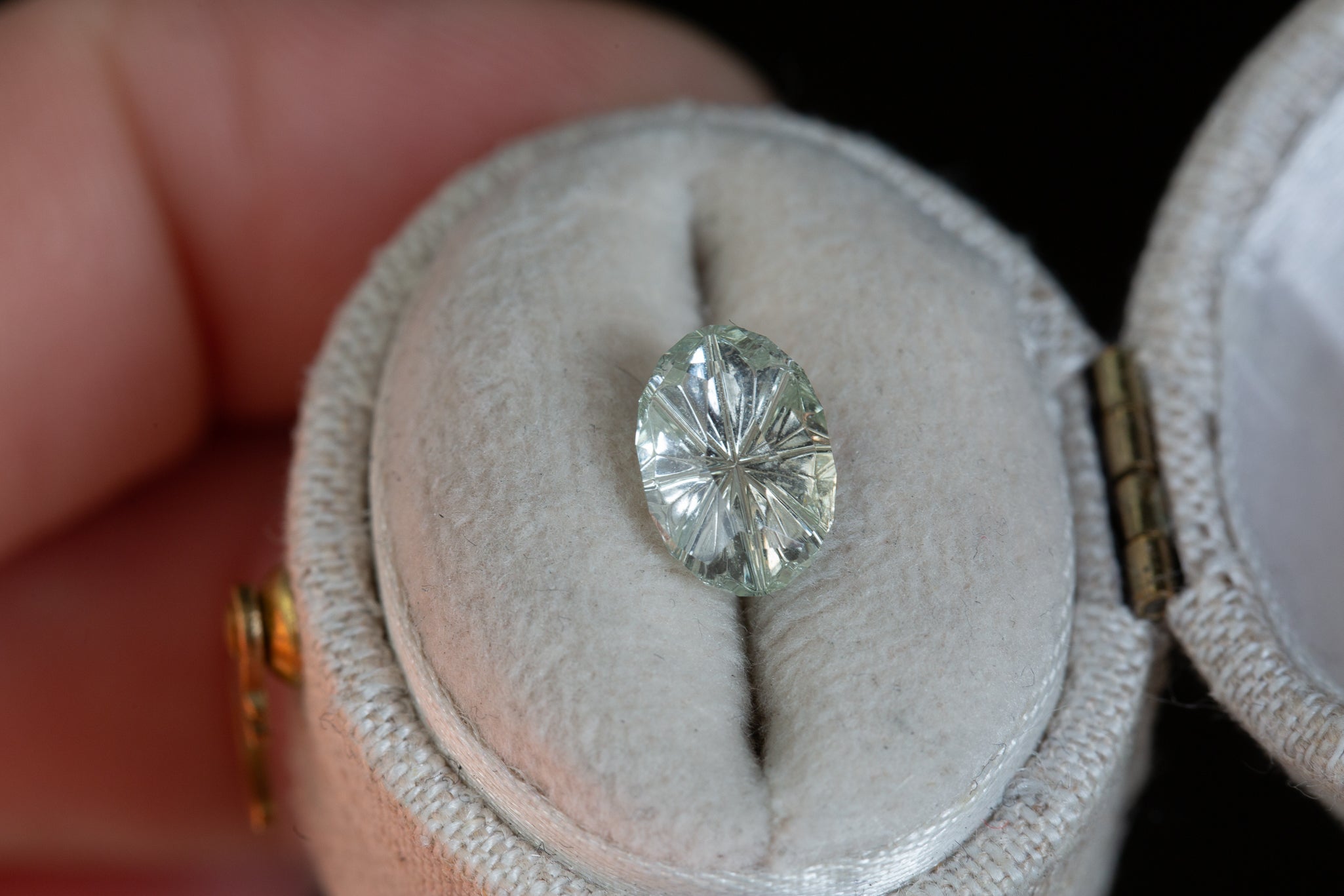 1.89ct oval white sapphire - Starbrite cut by John Dyer – Oore Jewelry