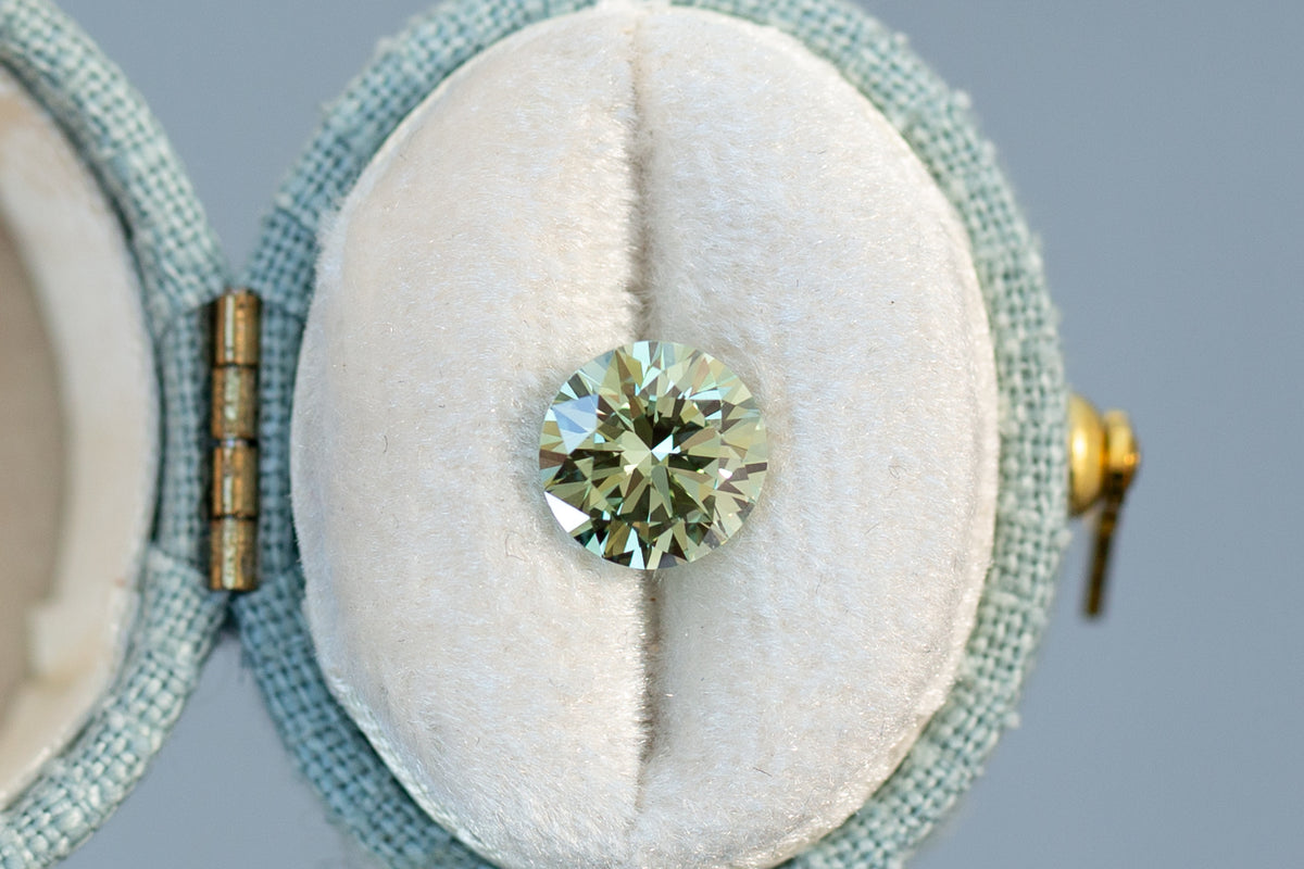 1.50ct Round Vivid Green Lab Diamond, VS1 – Oore Jewelry