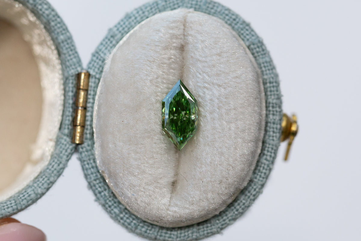0.94ct Elongated Hexagon Fancy Vivid Green Lab Diamond – Oore Jewelry