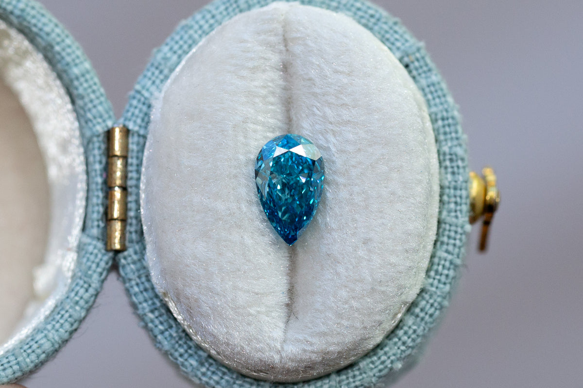 1.01ct Pear Fancy Vivid Blue Lab Diamond, VS2 – Oore Jewelry