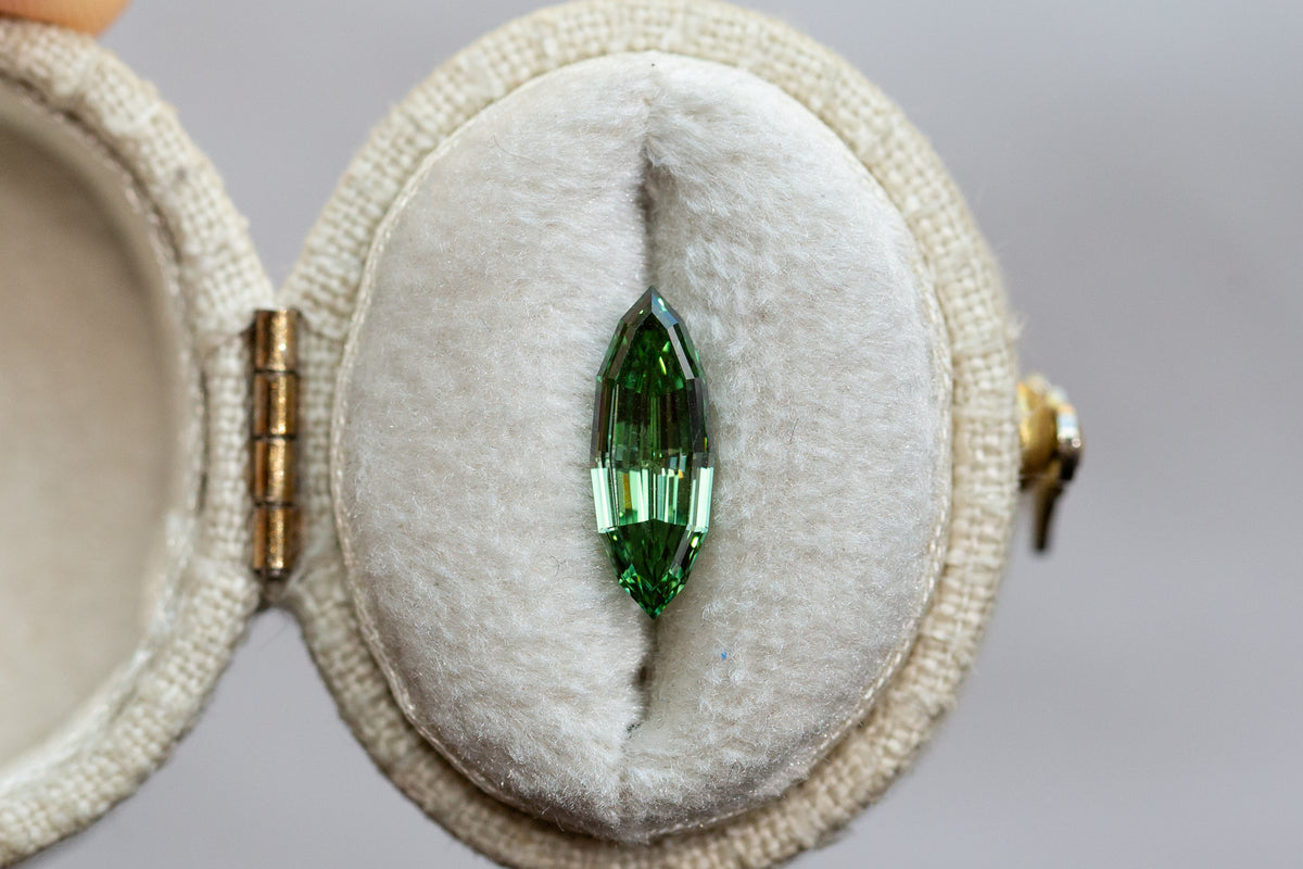 1.15ct Marquise Fancy Vivid Green Lab Diamond, VVS2 – Oore Jewelry