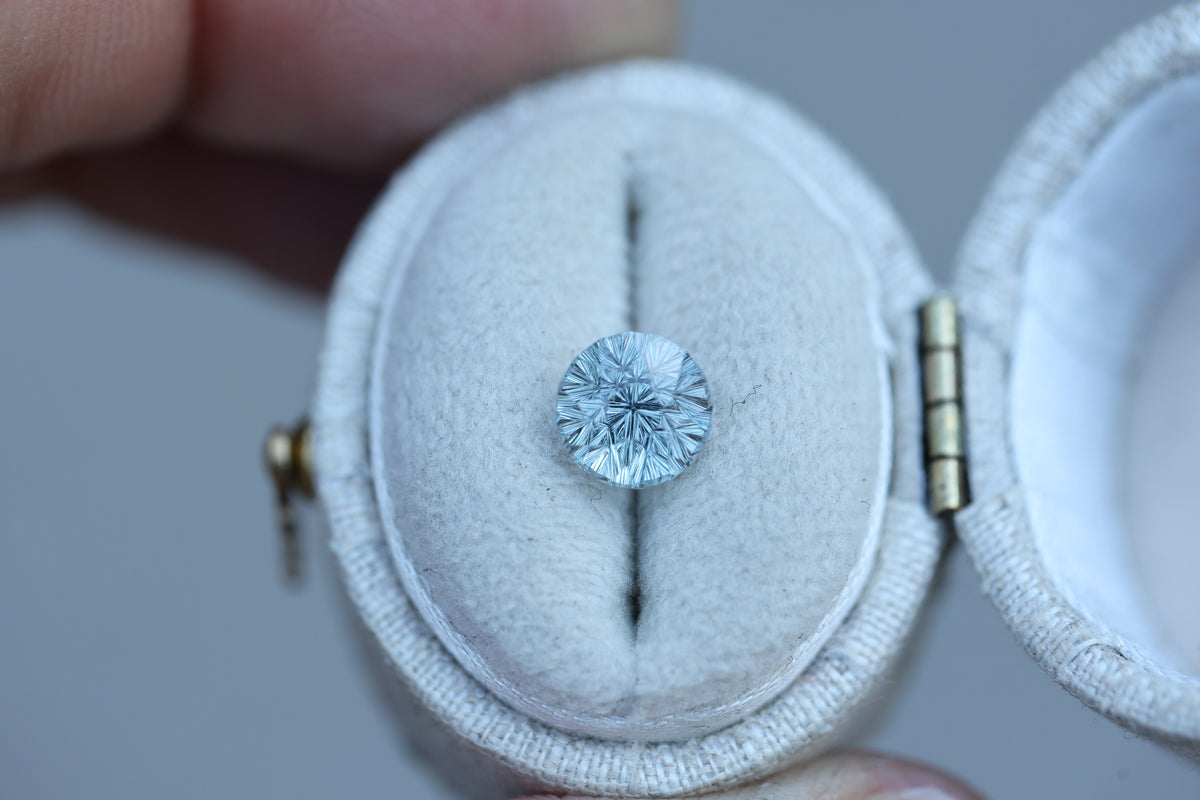 1.98ct oval light blue sapphire, Deep concave cut by John Dyer – Oore ...