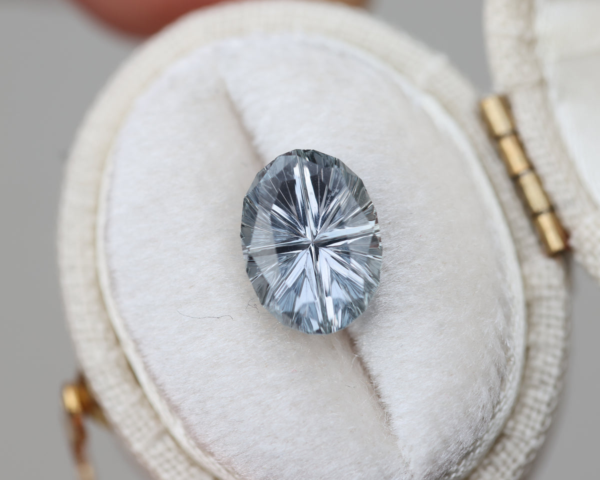 3.06ct oval light blue grey sapphire - Starbrite cut by John Dyer ...