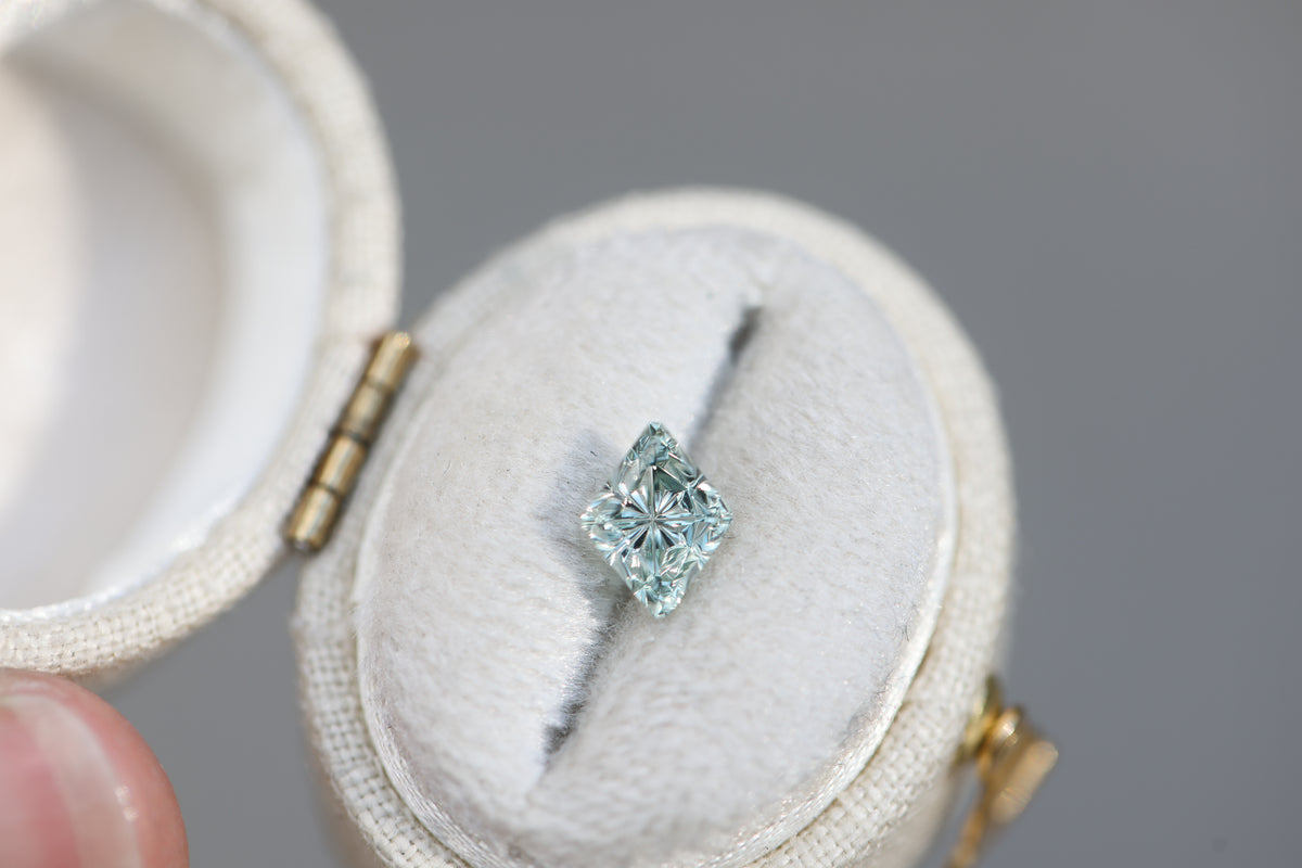 1.33ct diamond cut light green mint sapphire - Starbrite cut by John D ...