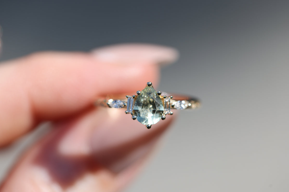 Lattice five stone setting with baguette side stones (setting only ...