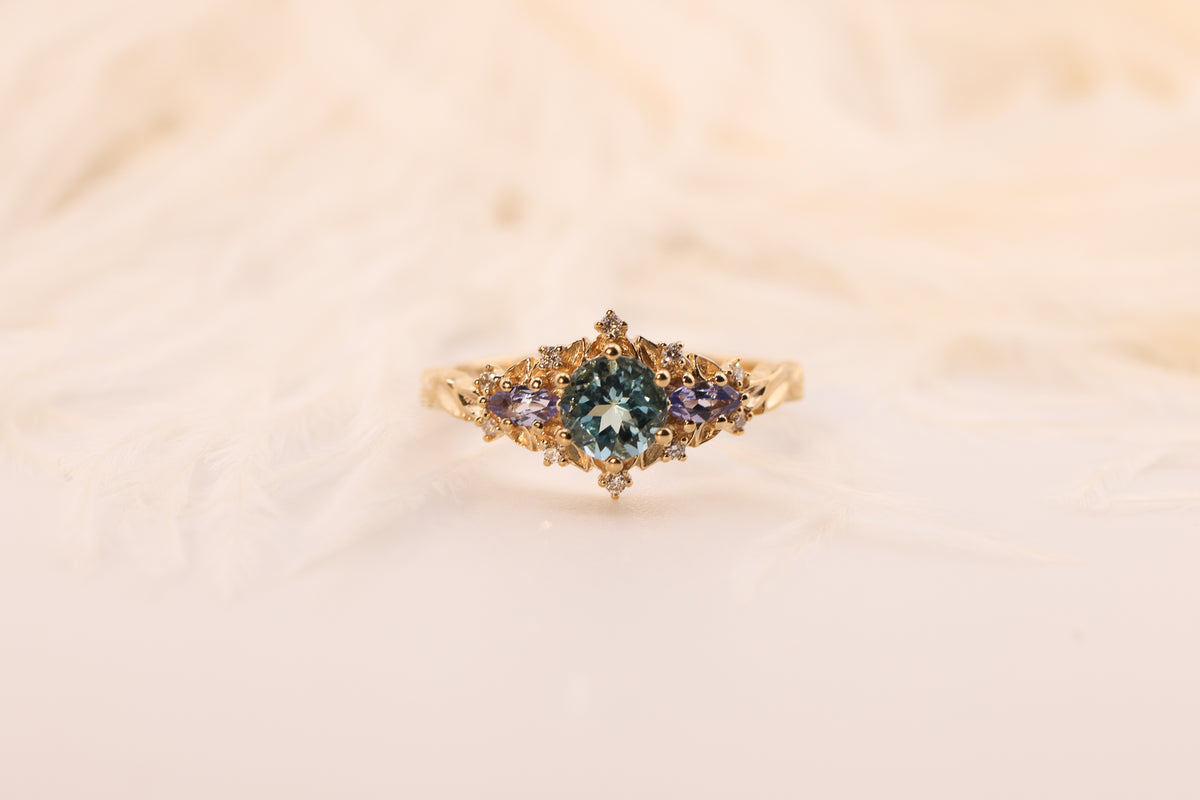 Ready to ship,Size 4.5 14k yellow, Briar rose three stone – Oore Jewelry