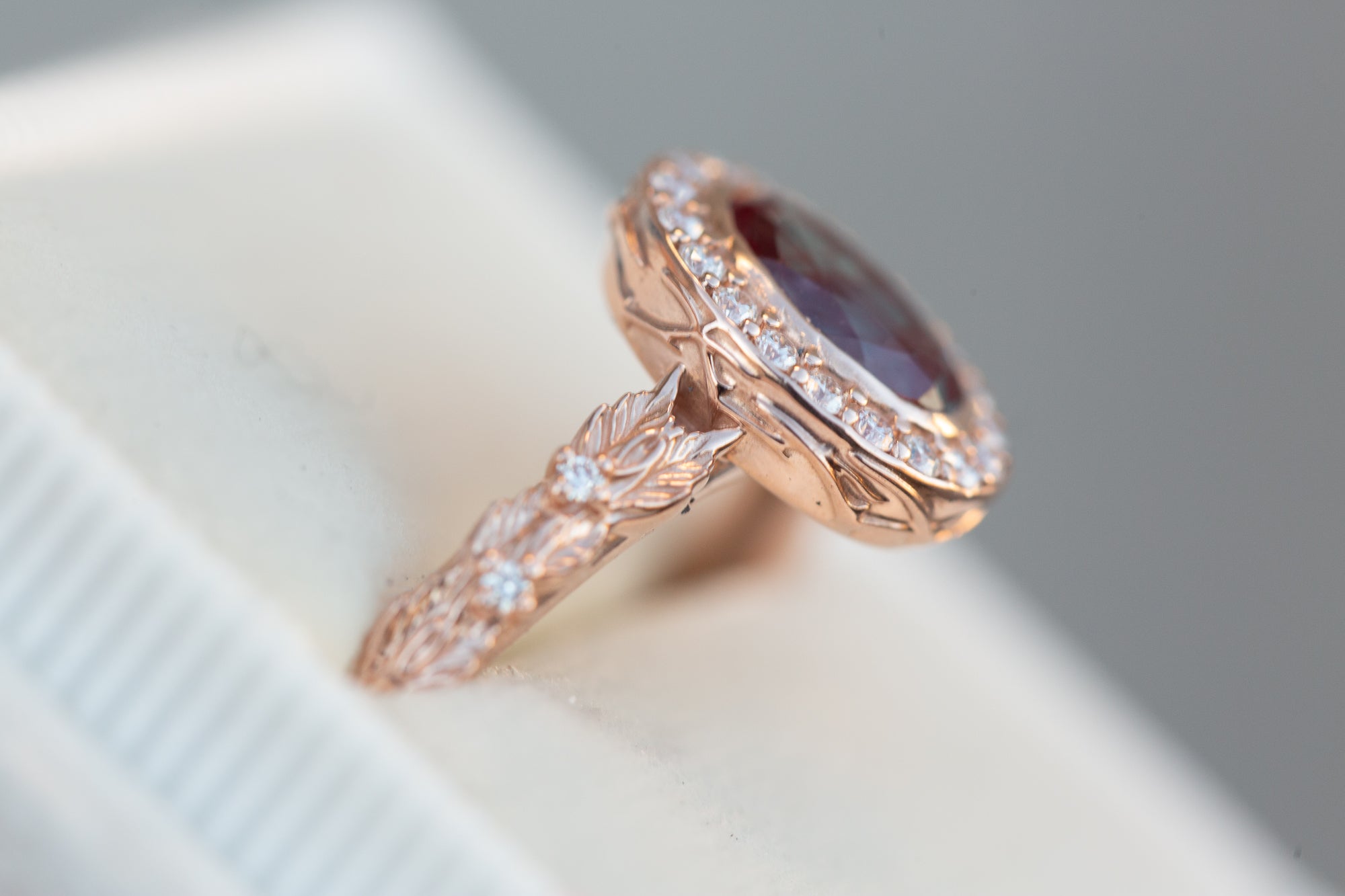 Crown of thorns with oval lab alexandrite – Oore jewelry